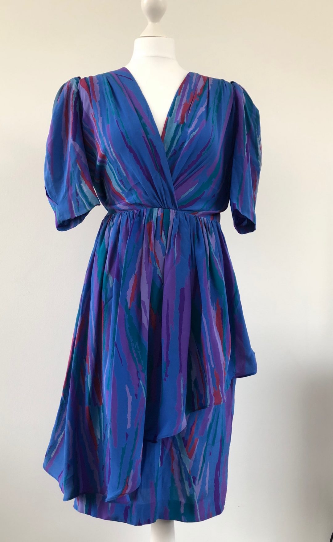 TORRENTE Silk Pleated Drapery Multicoloured Vintage Dress